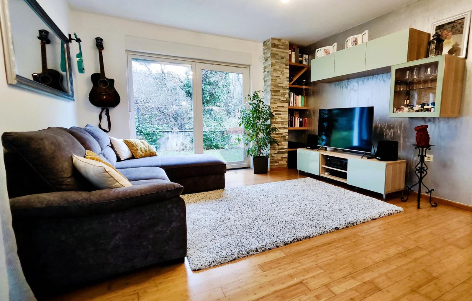 Rijeka - Srdoči, 3S+DB stan s okućnicom (prodaja)