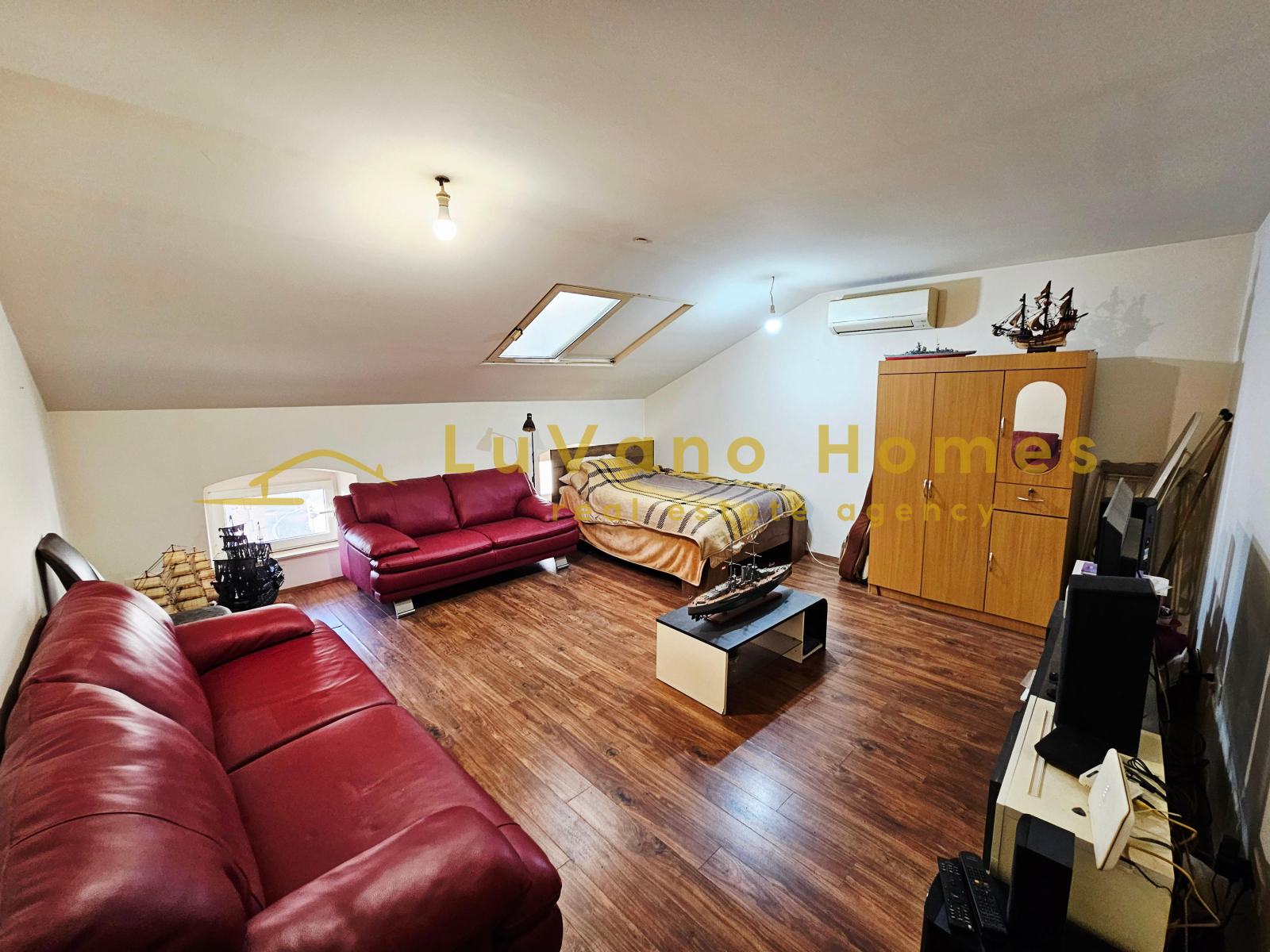 Rijeka, Sušak - Komotan 2S klasičan stan, 72m2 (prodaja)