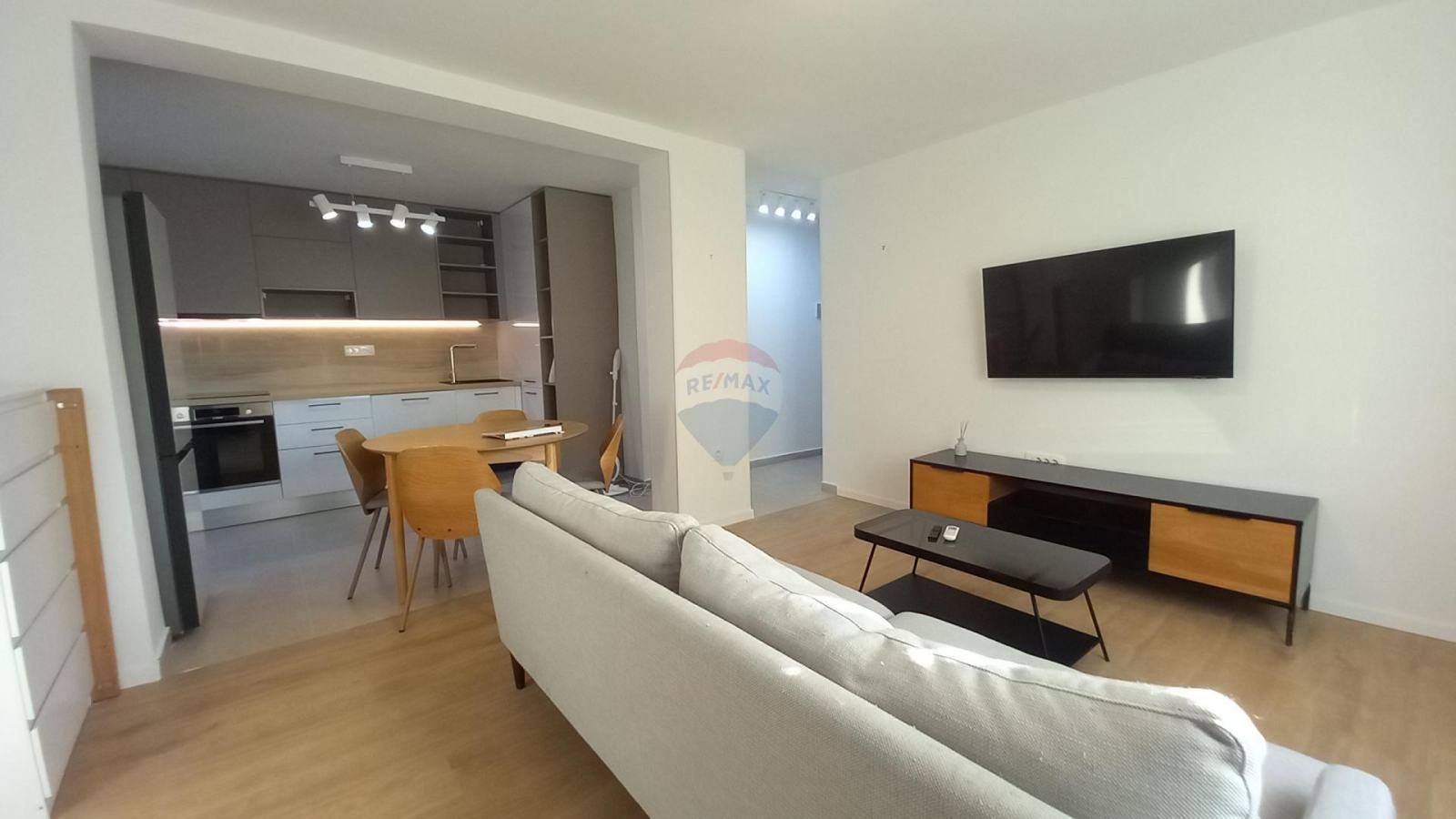 Rijeka,Turnić, 1S+DB novoadaptirani stan 44 m2 (prodaja)