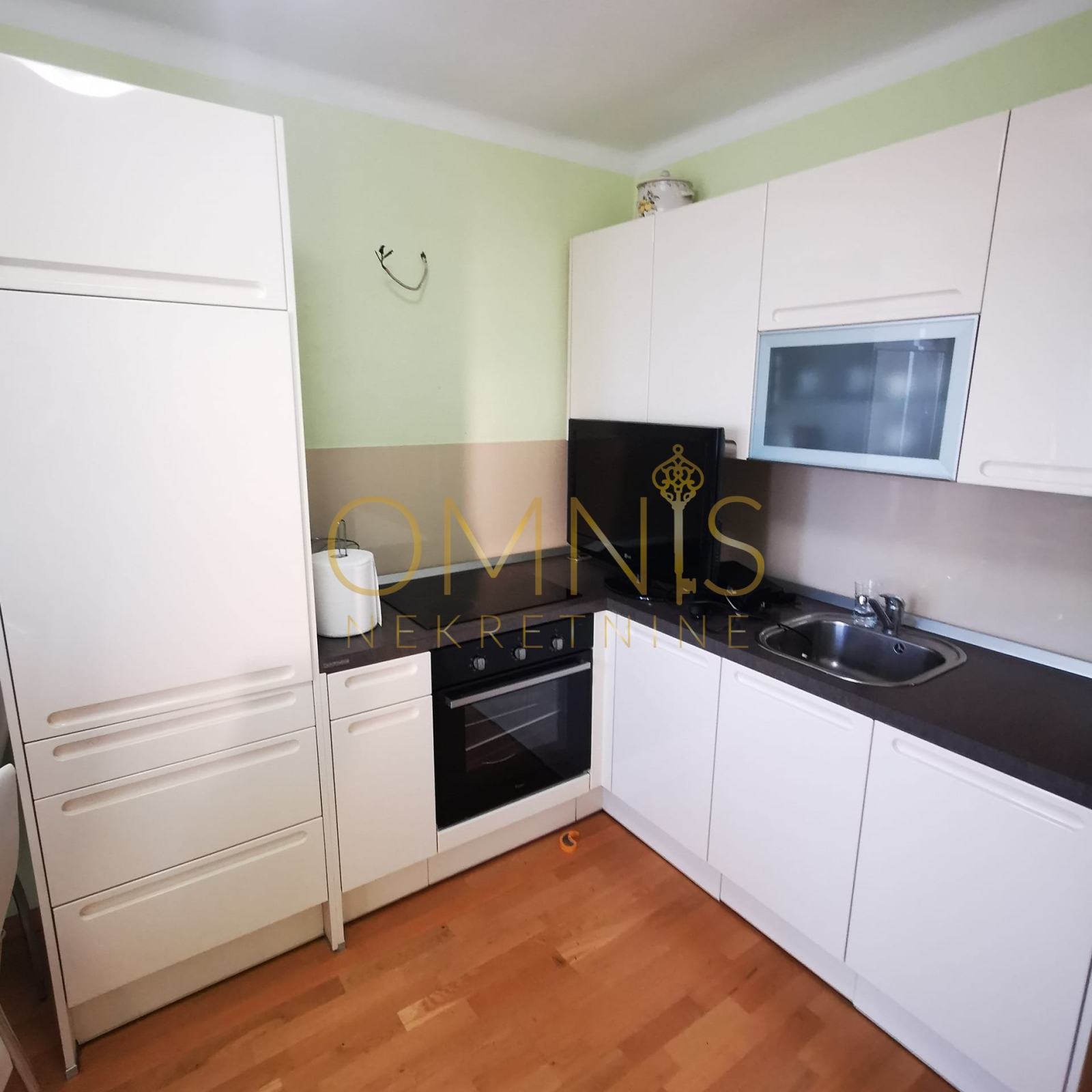 Rijeka, Turnić, 1SKL , balkon s otvorenim pogledom! (prodaja)