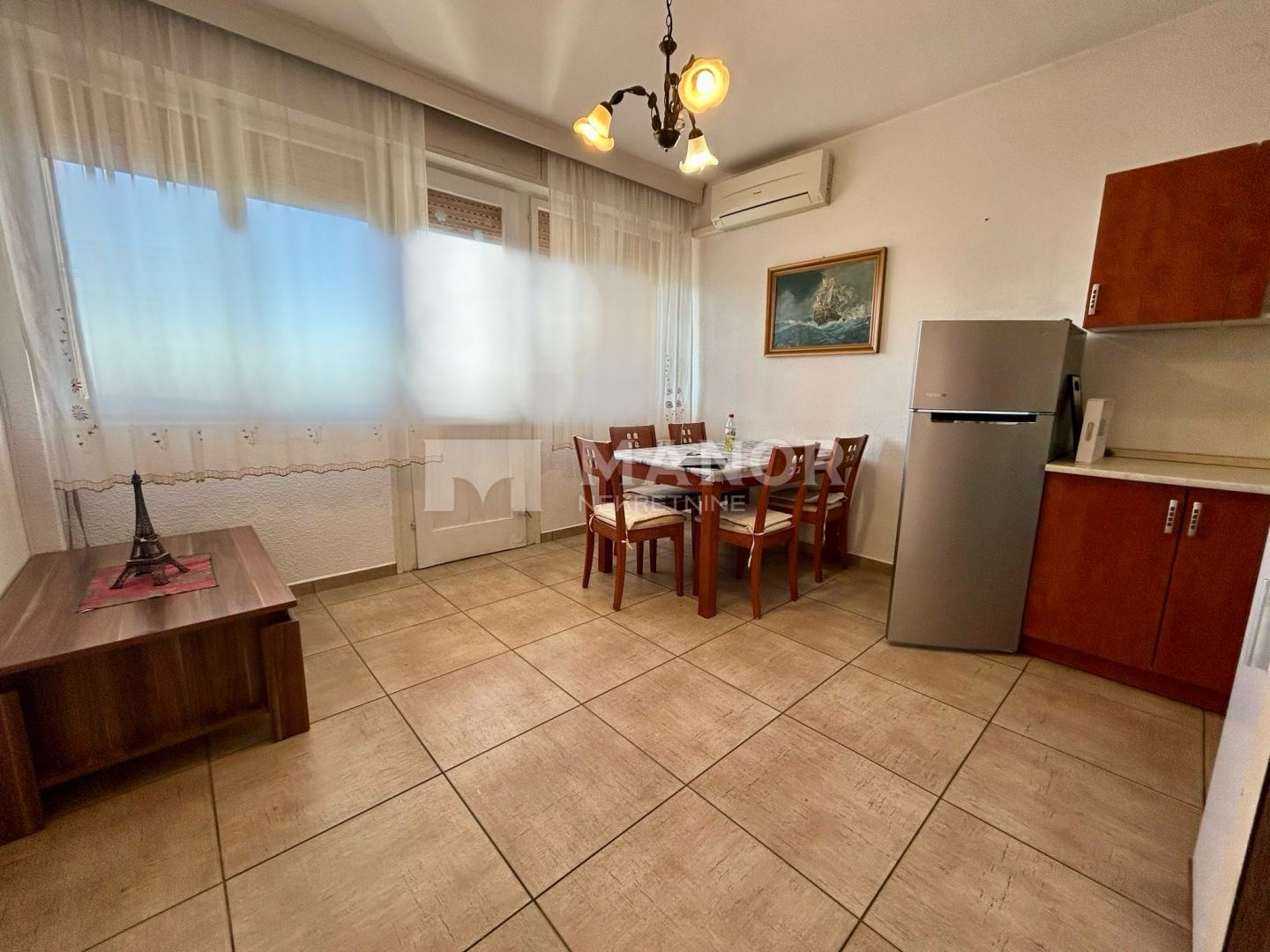 RIJEKA, TURNIĆ - 2S klasični stan, 60 m2 (prodaja)