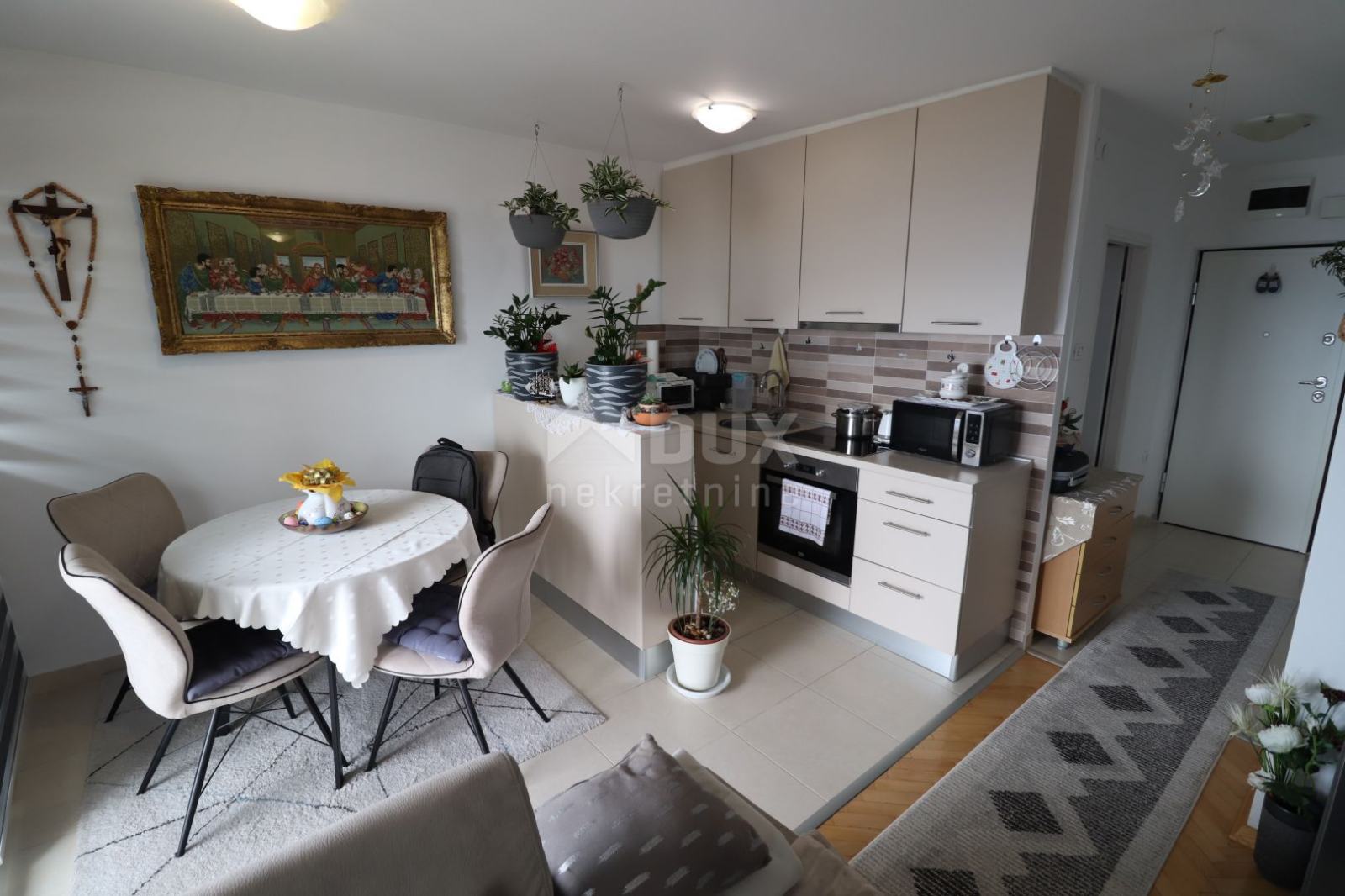 RIJEKA, TURNIĆ - Moderno uređen 1S+DB s balkonom i panoramskim pogledo ...