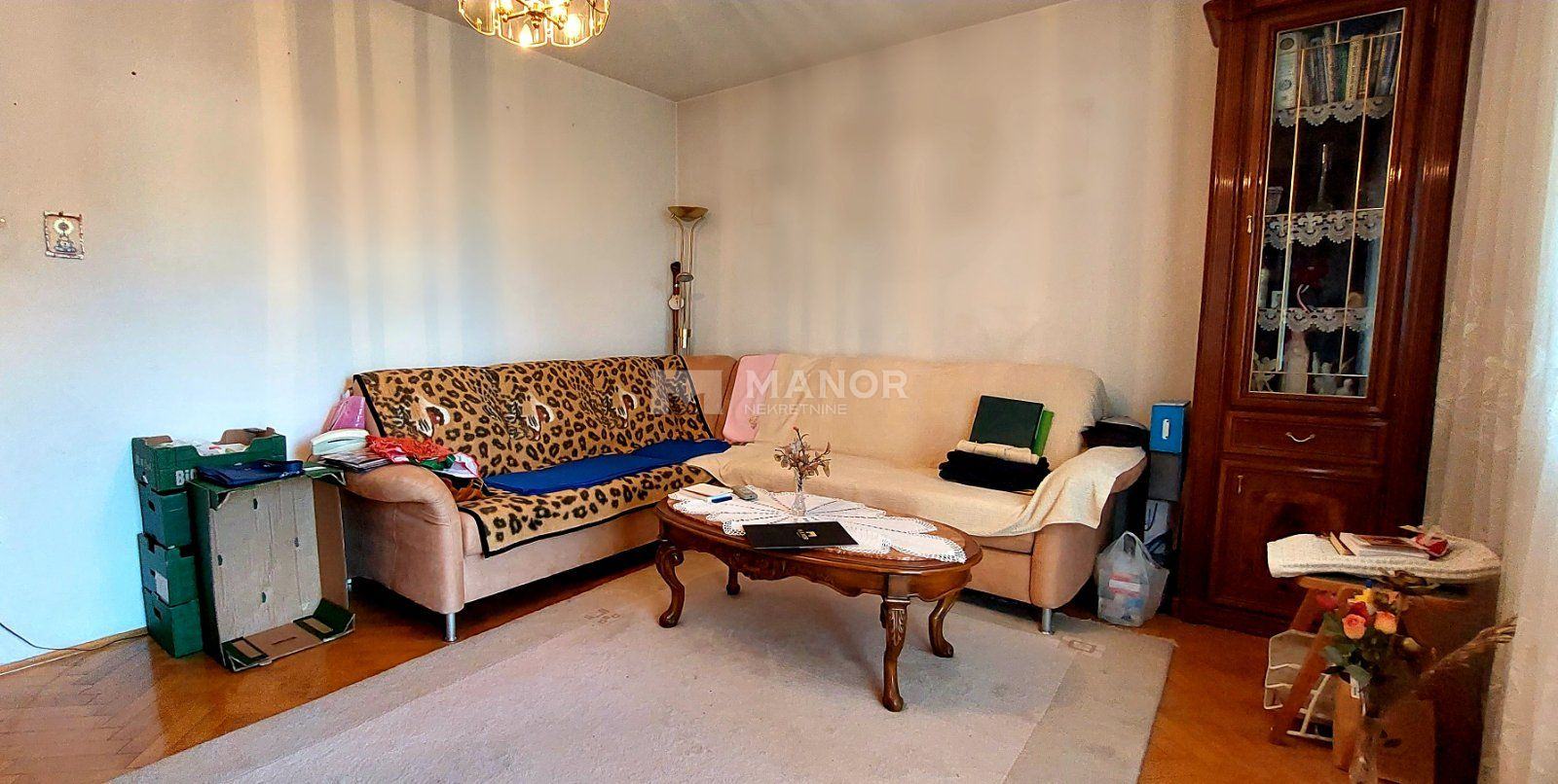 RIJEKA, ZAMET - 2S KL stan, 3.kat, pogled na more (prodaja)