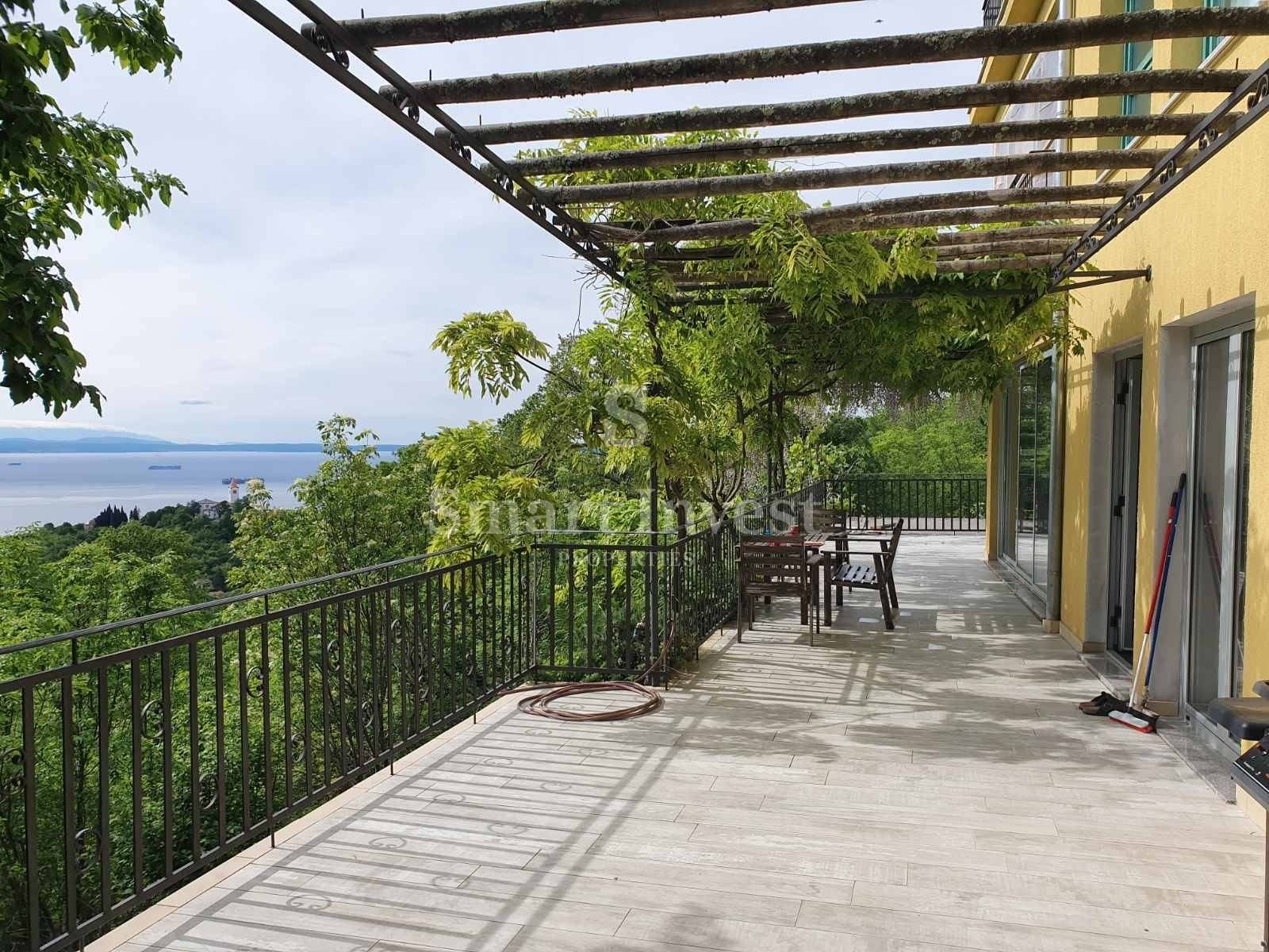 RUKAVAC, stan od 72 m2, 2S+DB, s pogledom na more (prodaja)