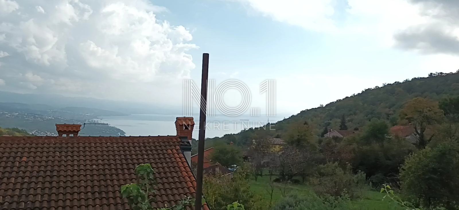 Rukavac - starina za adaptaciju (prodaja)