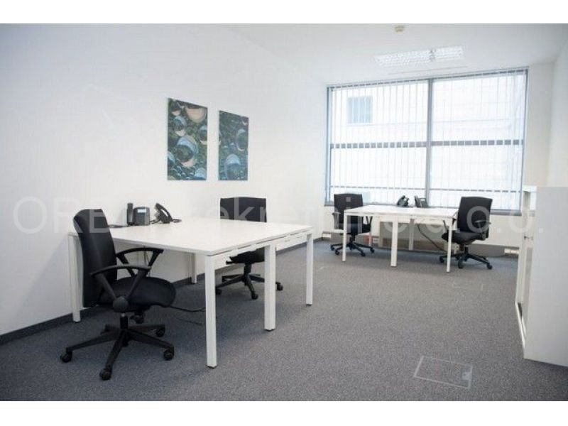 Savska cesta, Hoto centar: poslovni prostor za 3-4 osobe (iznajmljivanje)