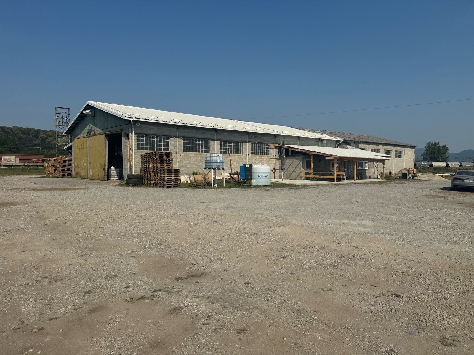 Skladiste 960m2 (iznajmljivanje)