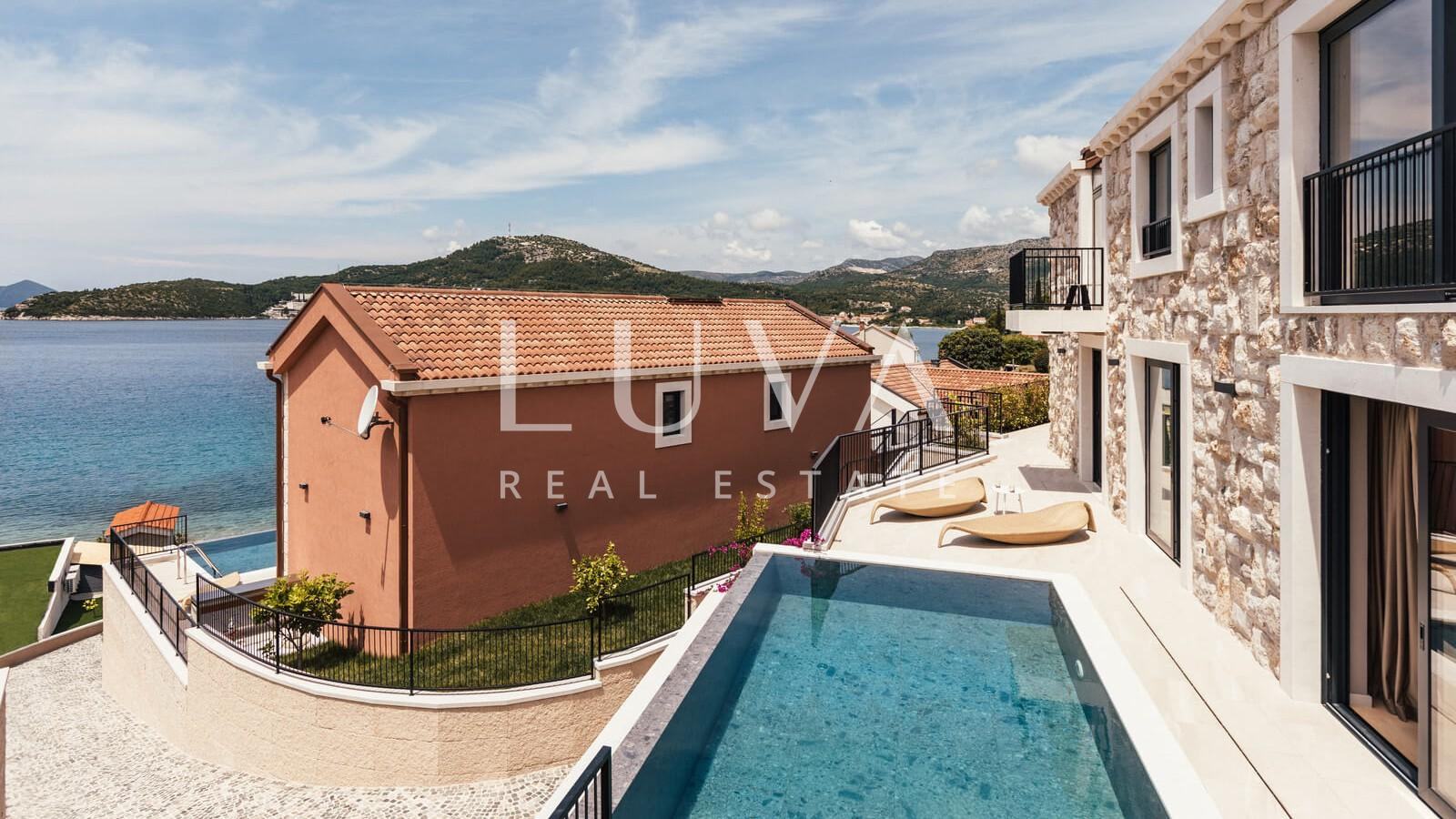 Slano, Dubrovnik, luksuzna kuća s bazenom uz more (prodaja)