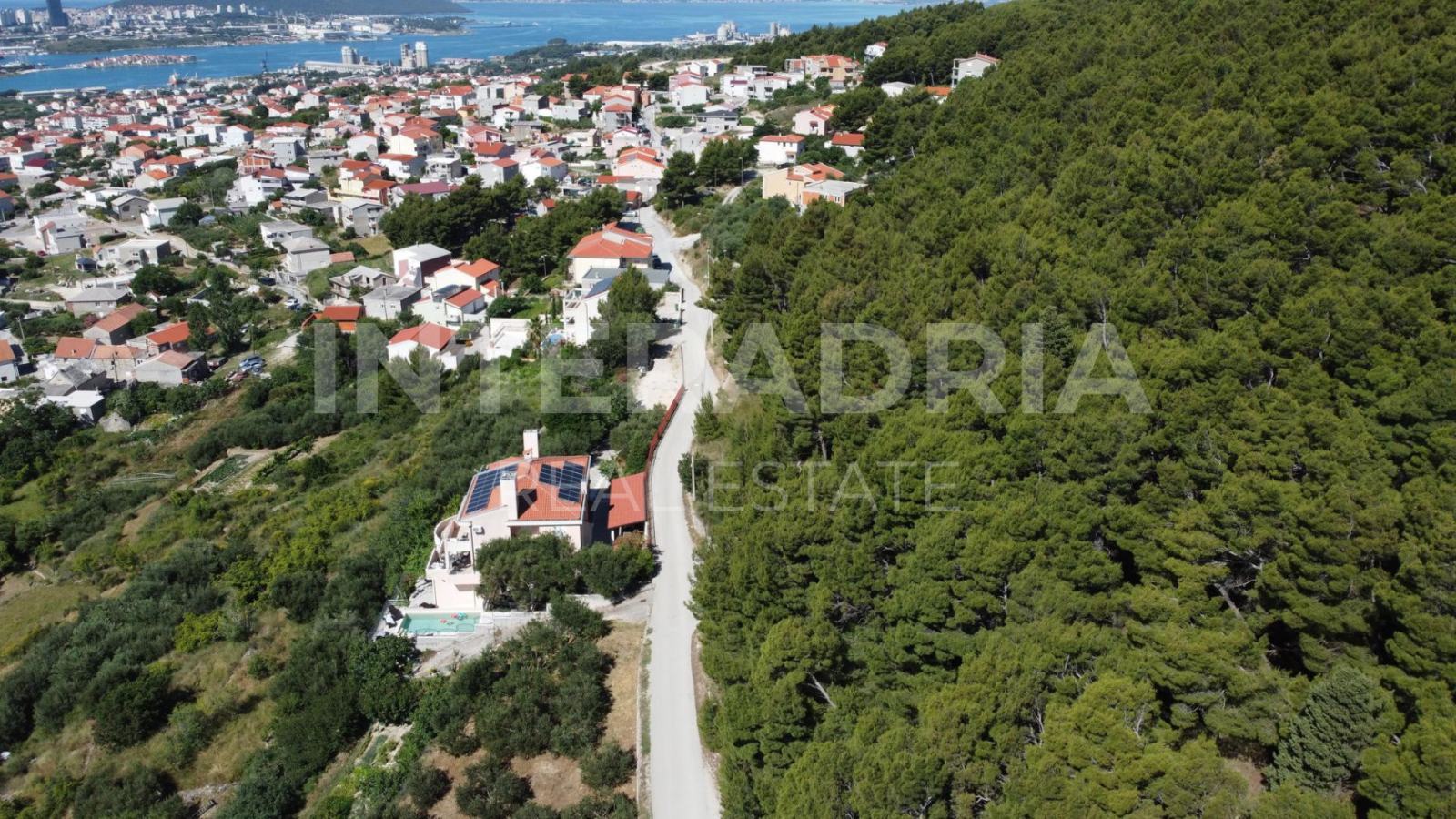 Solin (Ninčevići)| Građevinsko zemljište 580m2 + 630m2, pogled na more