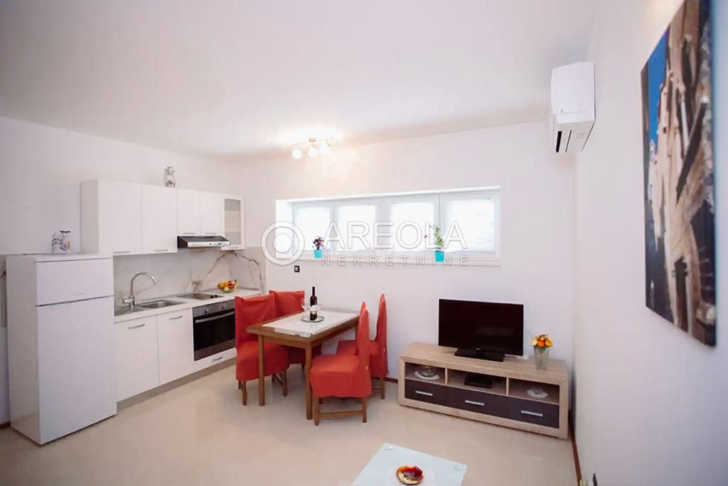 SPLIT, CENTAR - Jednosoban stan - Dostupno do 01.07.2025. (iznajmljivanje)