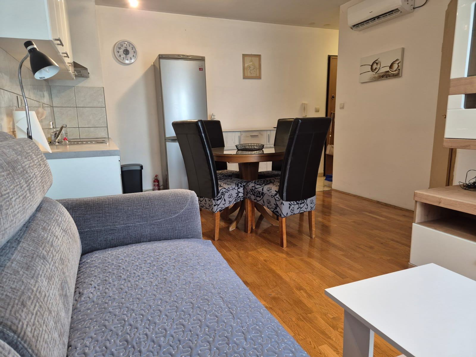 Split, Dragovode, jednosoban 40 m2, parking, dugoročno od 1.9 ...