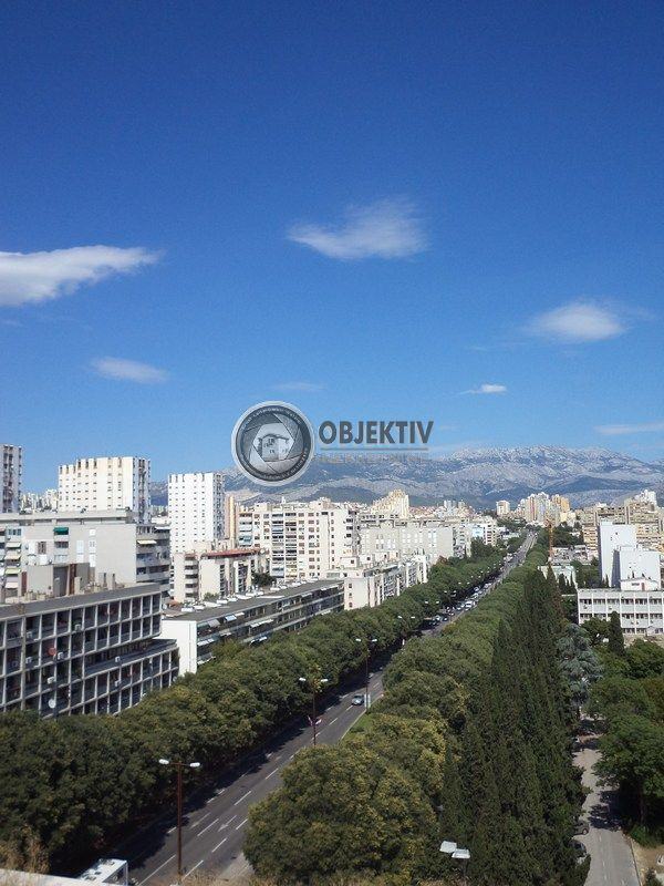 NOVO! SPLIT (POLJIČKA CESTA) GARAŽNO PARK.MJESTO 11.000 € (prodaja)