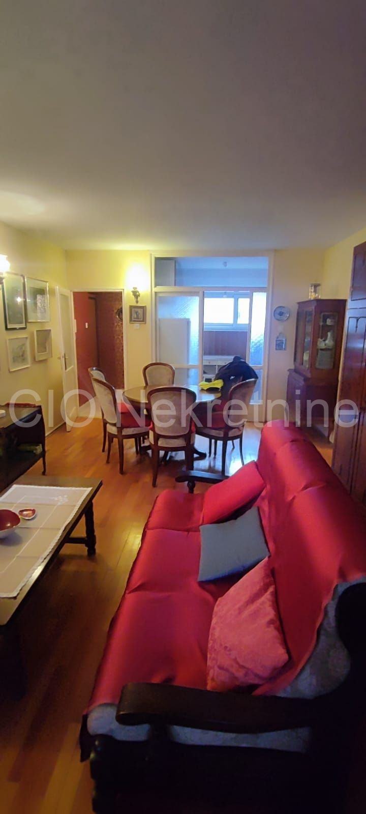 Split, Spinut, dvosoban stan 67 m2, prodaja (prodaja)