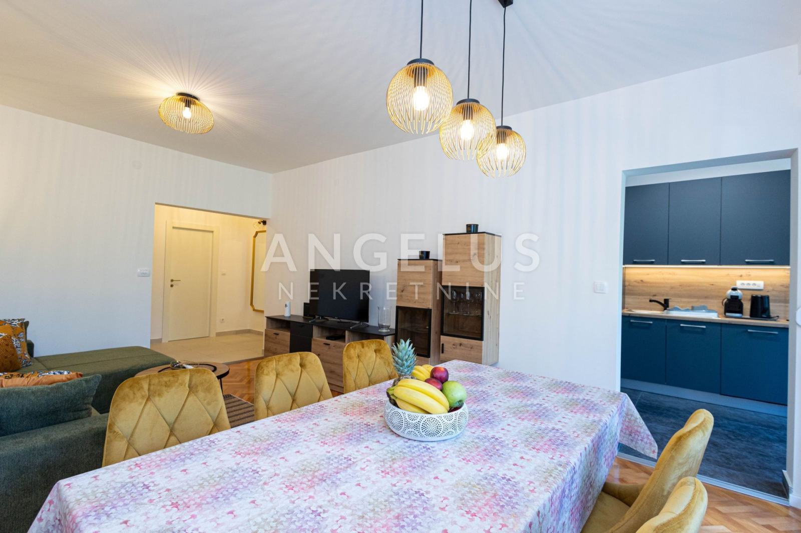 Split, Spinut - moderan dvosoban stan za najam, 80 m2 (iznajmljivanje)