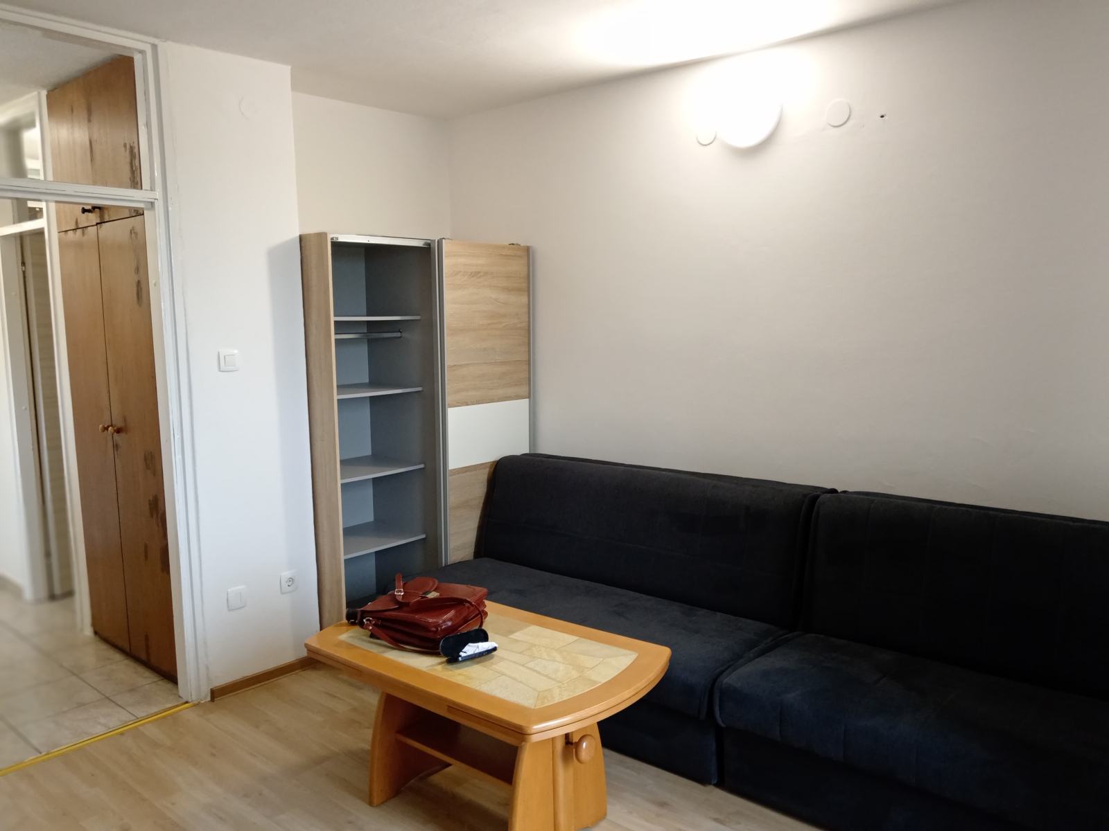 Stan: Buje, 22.00 m2 (prodaja)