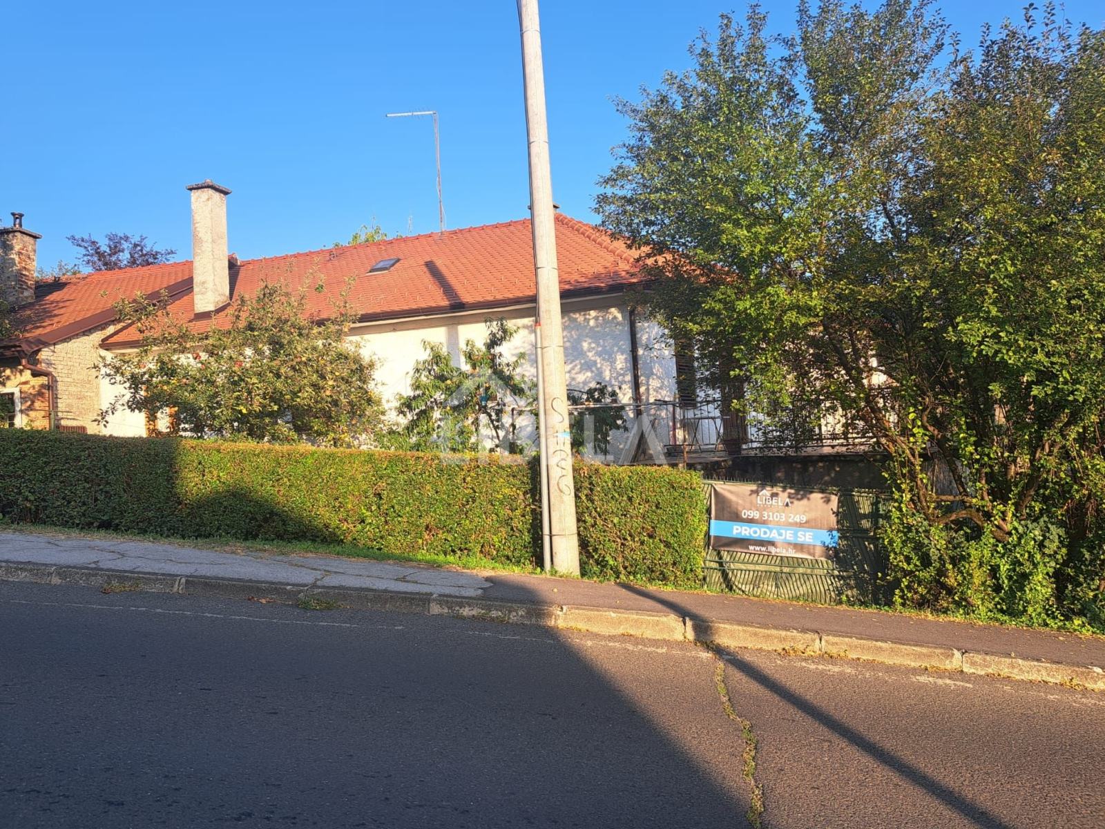 Stan u kući u nizu (Ulica grada Gualdo Tadino) 64,45m2 (prodaja)