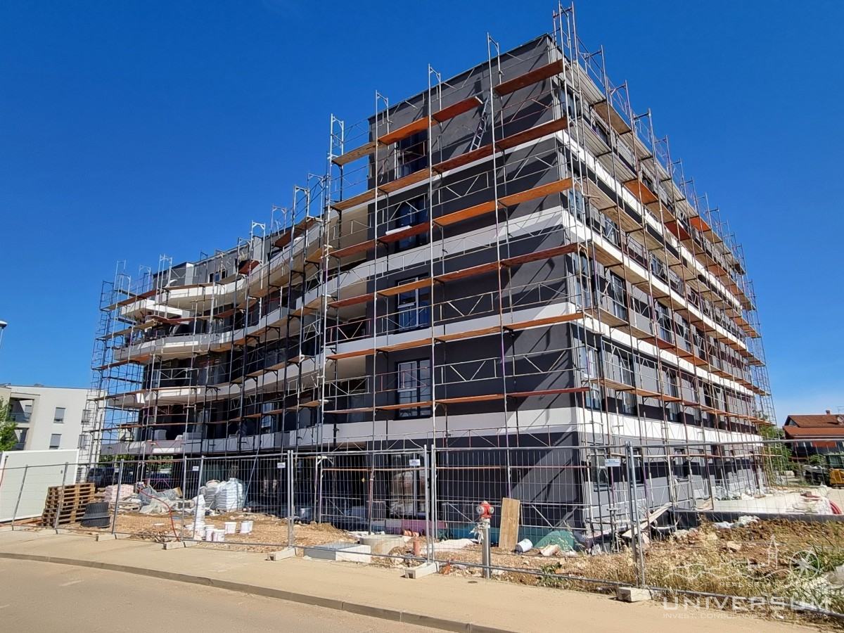 Stan s liftom u Umagu u kvalitetnoj novogradnji (prodaja)