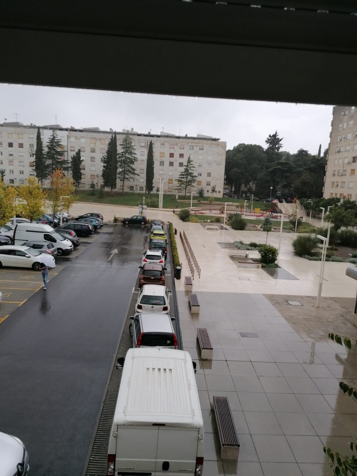 Stan: Pula, 50.00 m2 (iznajmljivanje)
