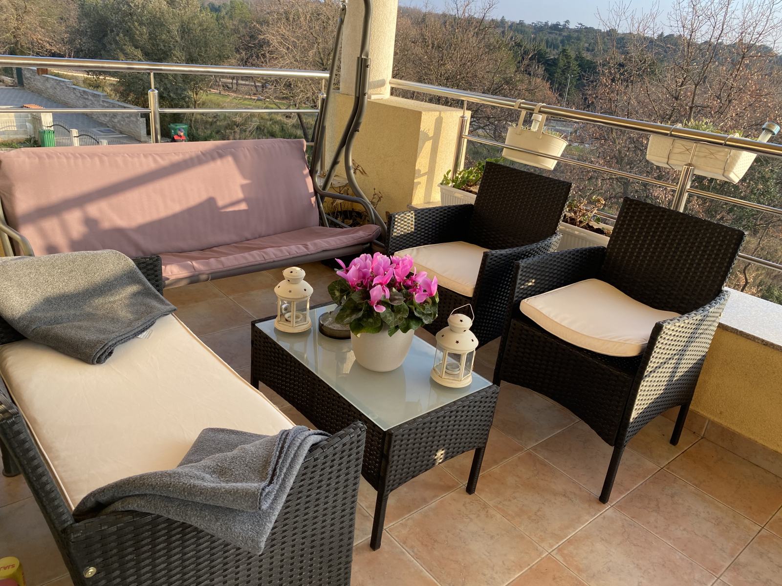 Stan: Pula, Sijana 100.00 m2, mirno naselje (prodaja)