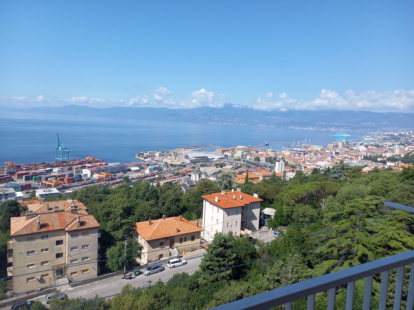 Stan: Rijeka, Vojak, 60.00 m2, 1S+DB, balkon (iznajmljivanje)