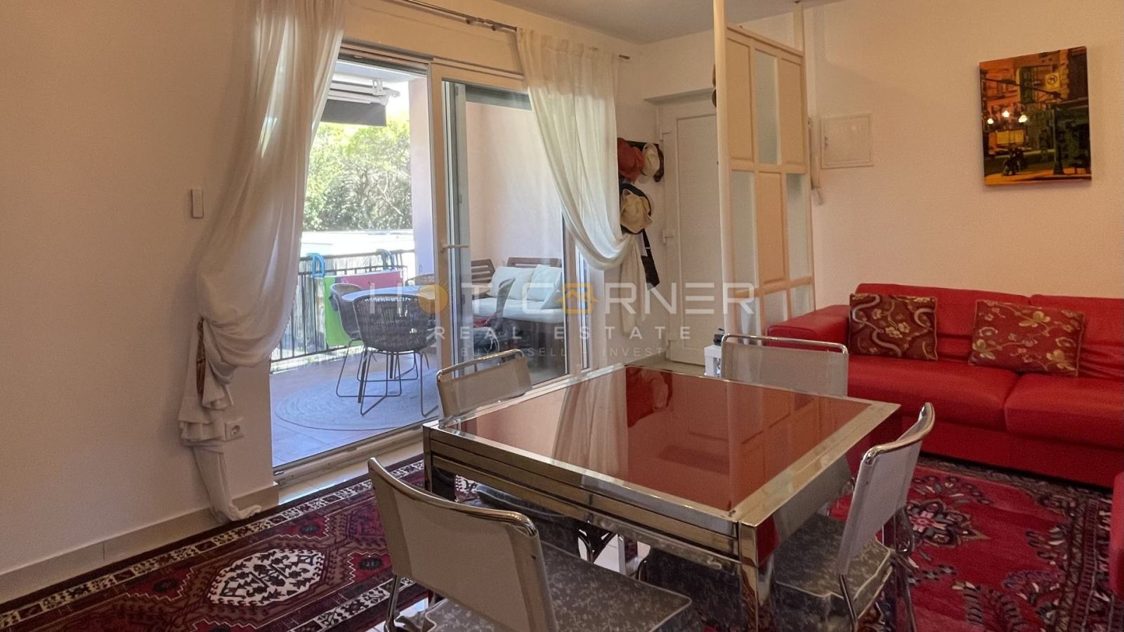 Novi stan u Rovinju, 400m do plaže (prodaja)