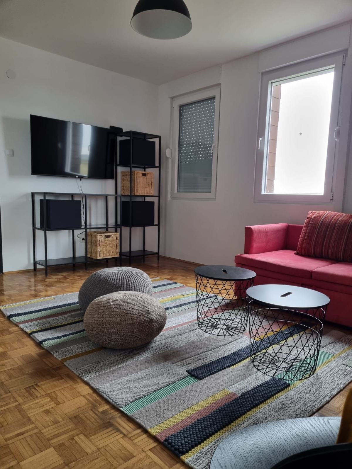 Stan u Sisku, 5 kat 76m2, novo renovirano, TOP LOKACIJA (prodaja)