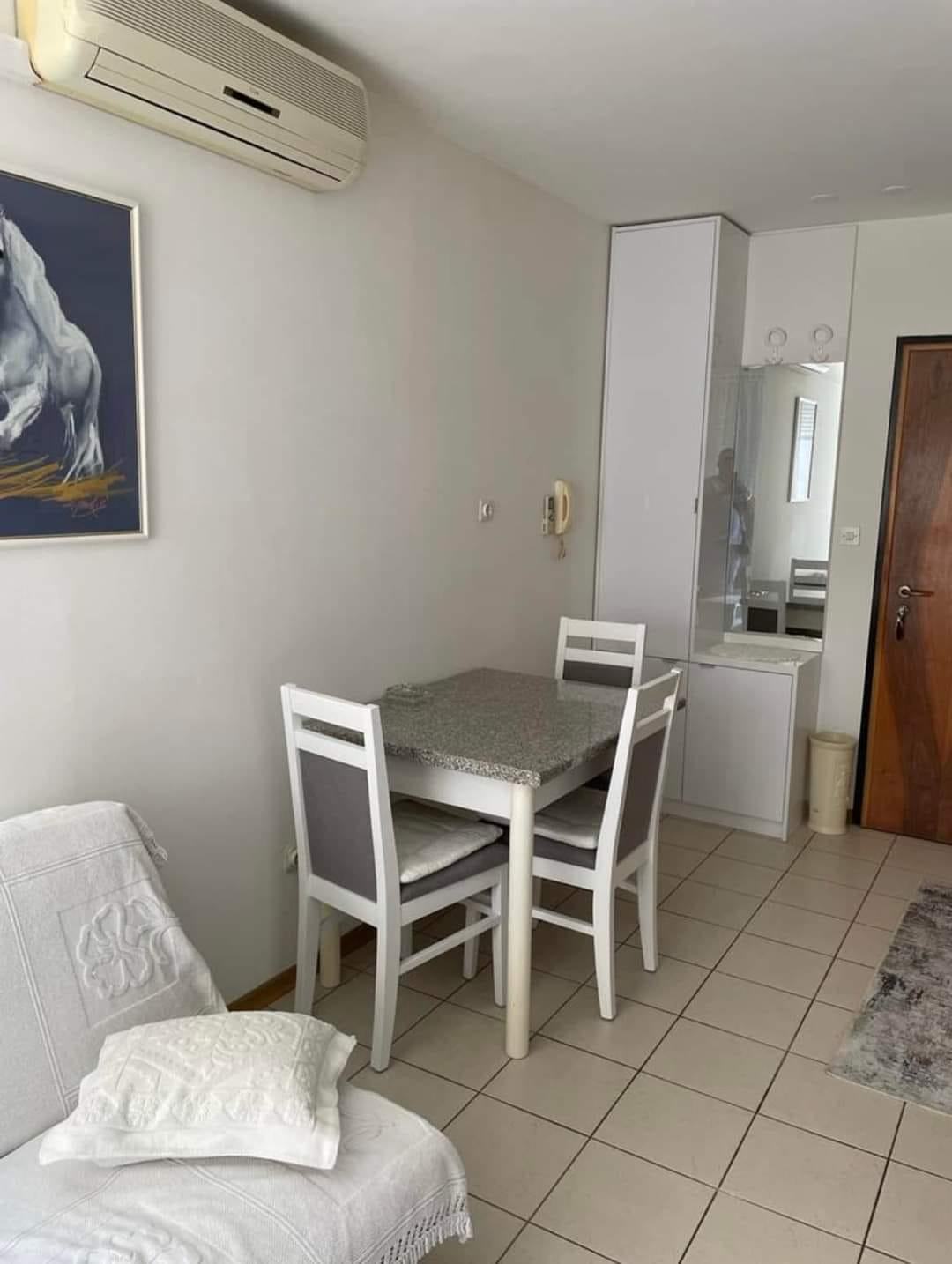 Stan: Split 3, Split, 30.00 m2 - JEDNOSOBAN - ODMAH NA DUGOROČNO ...