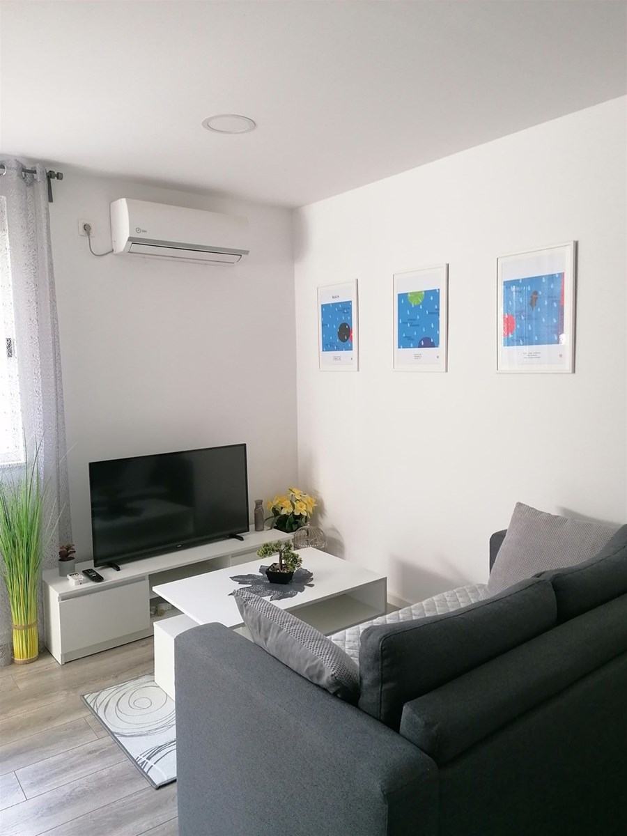 Stan, Split, Brda, 40.00 m2 (iznajmljivanje)