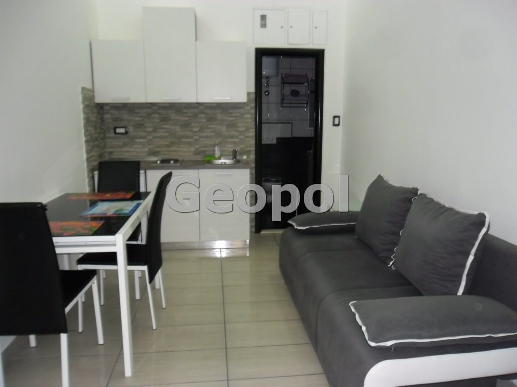 Stan: Split, centar - blizu HNK, fakulteta, 30 m2, lijepo i povoljno ...