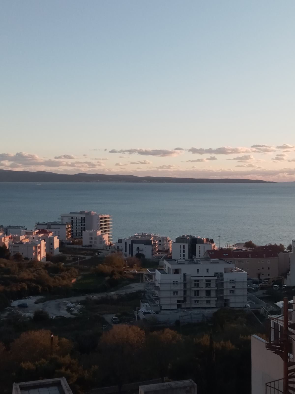 Stan: Split, Mertojak, dvosoban komforan 60.00 m2, jug, pogled! (prodaja)