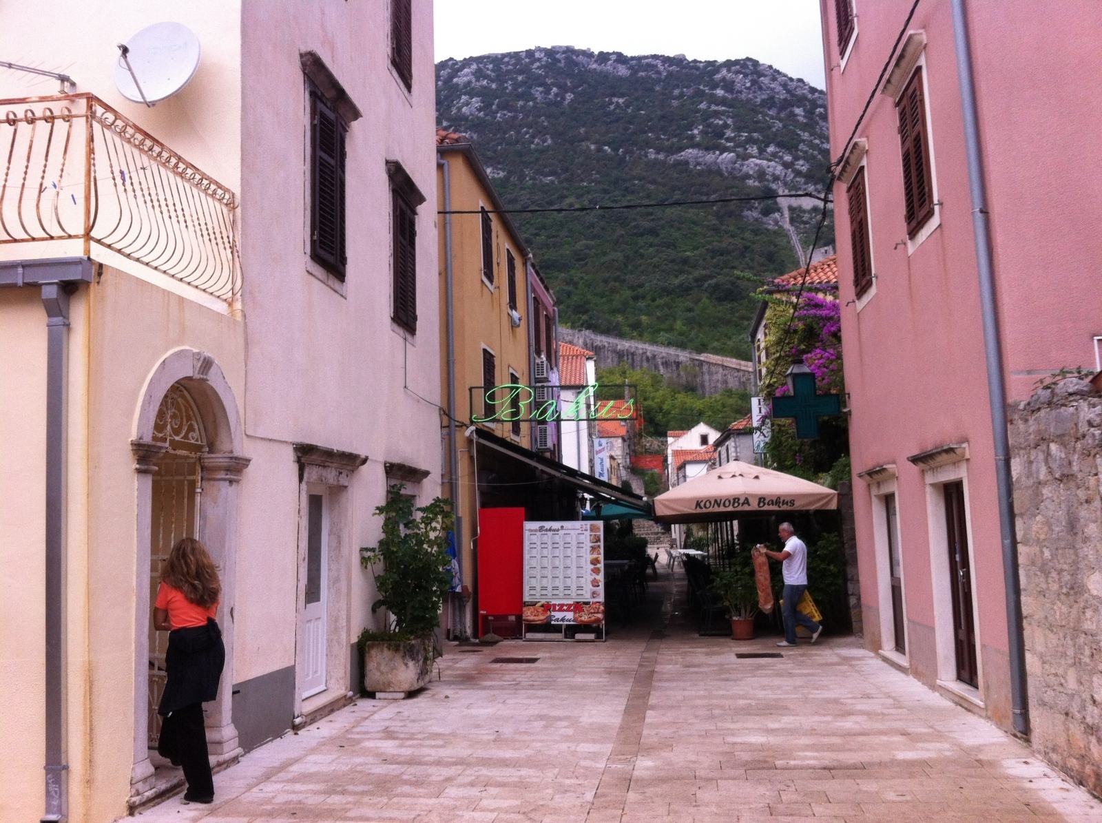 Stan: Ston 70 m2 (iznajmljivanje)