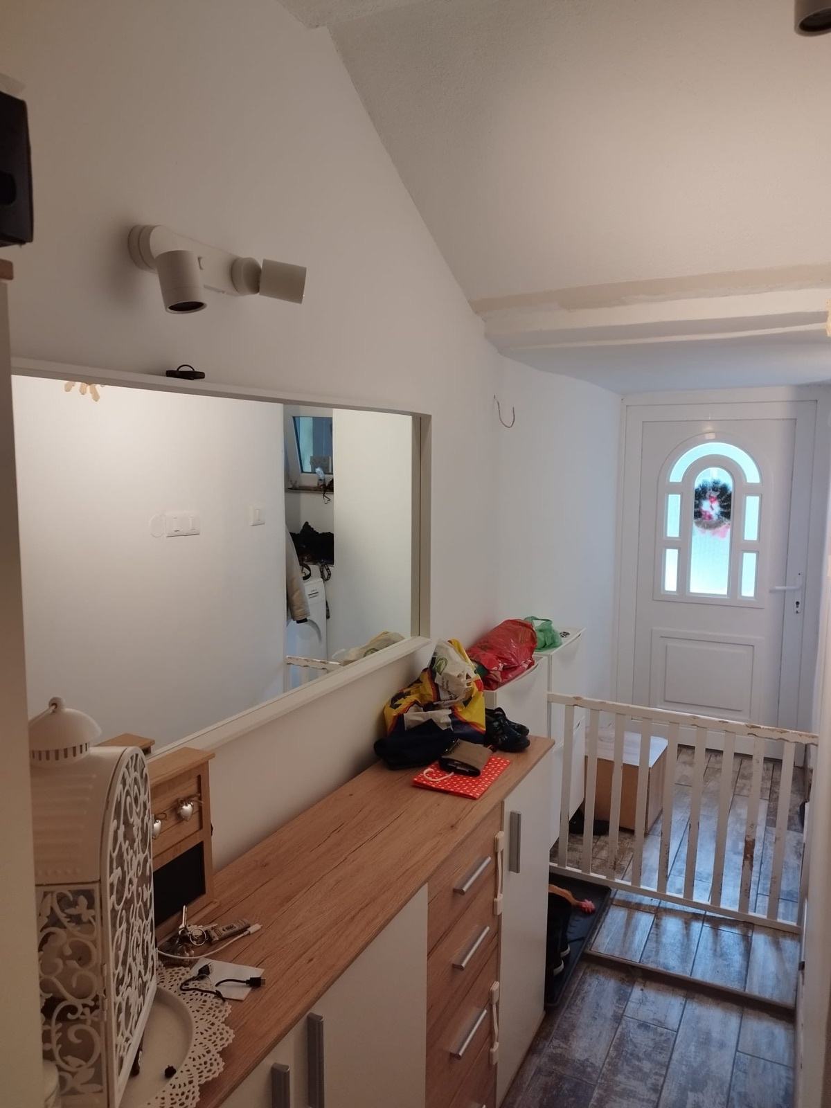 STAN TRNJE 35m2 (SUTEREN) (prodaja)