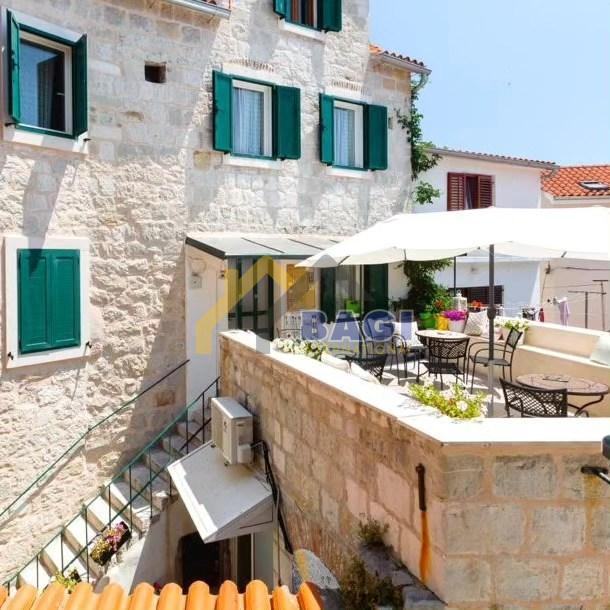 STAN U VAROŠI SPLITA (prodaja)