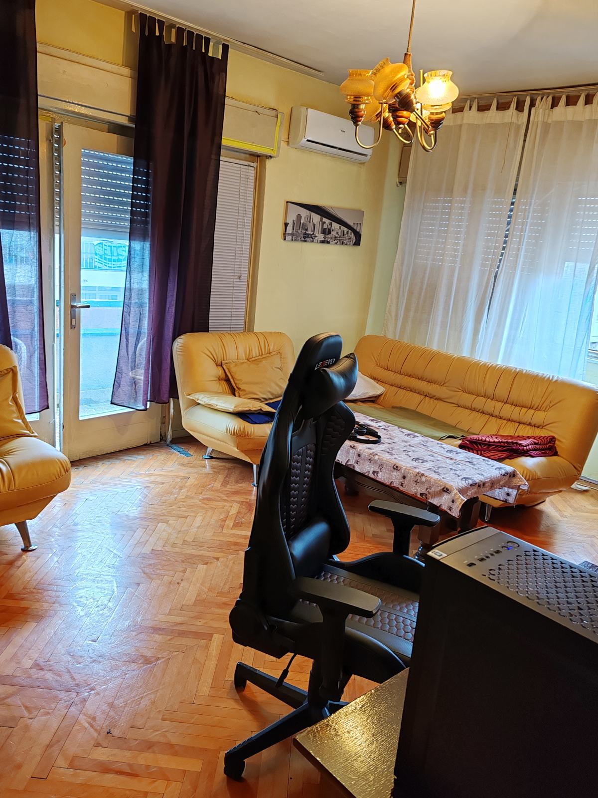 Stan: Zadar, Branimirova obala, dvosoban stan 70.00 m2, (prodaja)