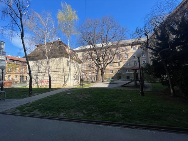 Stan: Zagreb (Donji grad), 108.00 m2 (iznajmljivanje)
