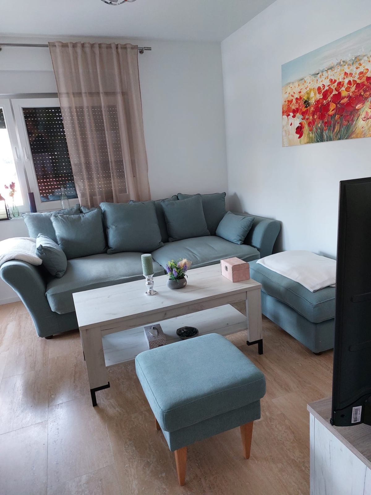 Stan: Zagreb (Ivanja Reka), 50 m2, novogradnja, namješten (prodaja)