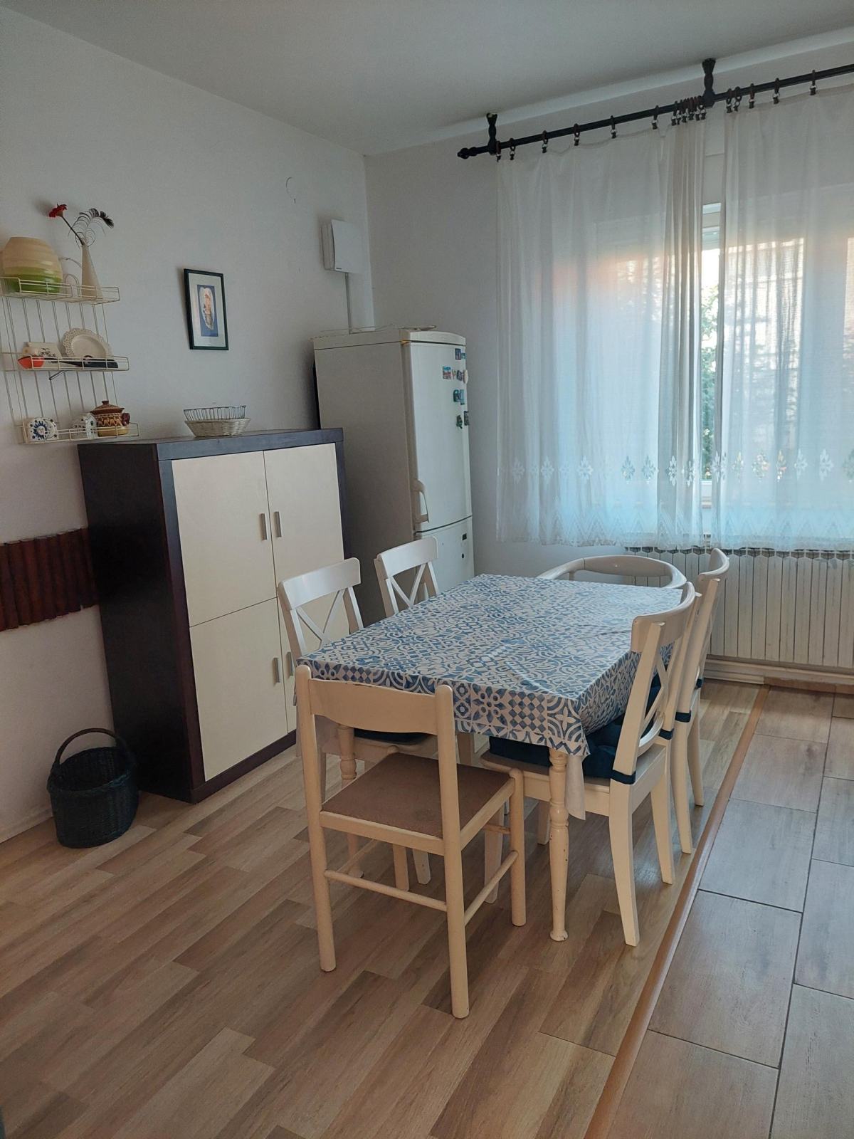Stan: Zagreb (Ivanja Reka), 90.00 m2 (iznajmljivanje)