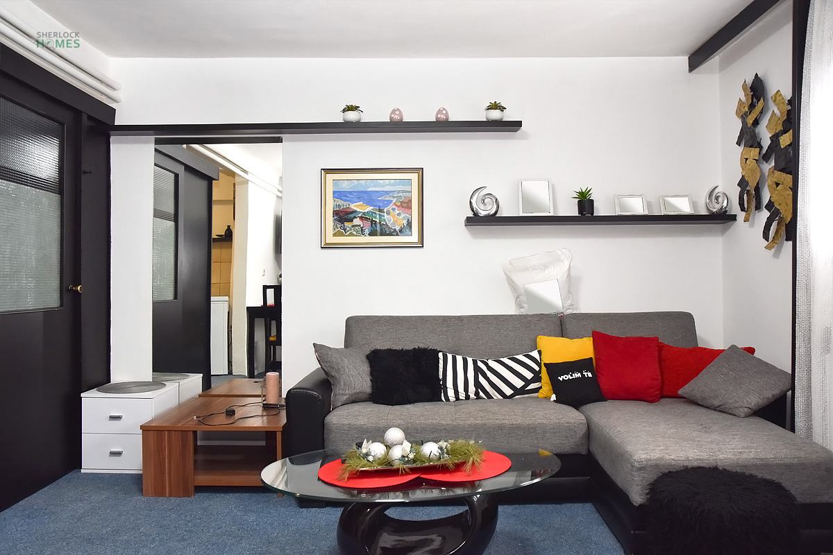 Stan: Zagreb (Kustošija), 44 m2, suteren, odvojena spavaća soba (prodaja)