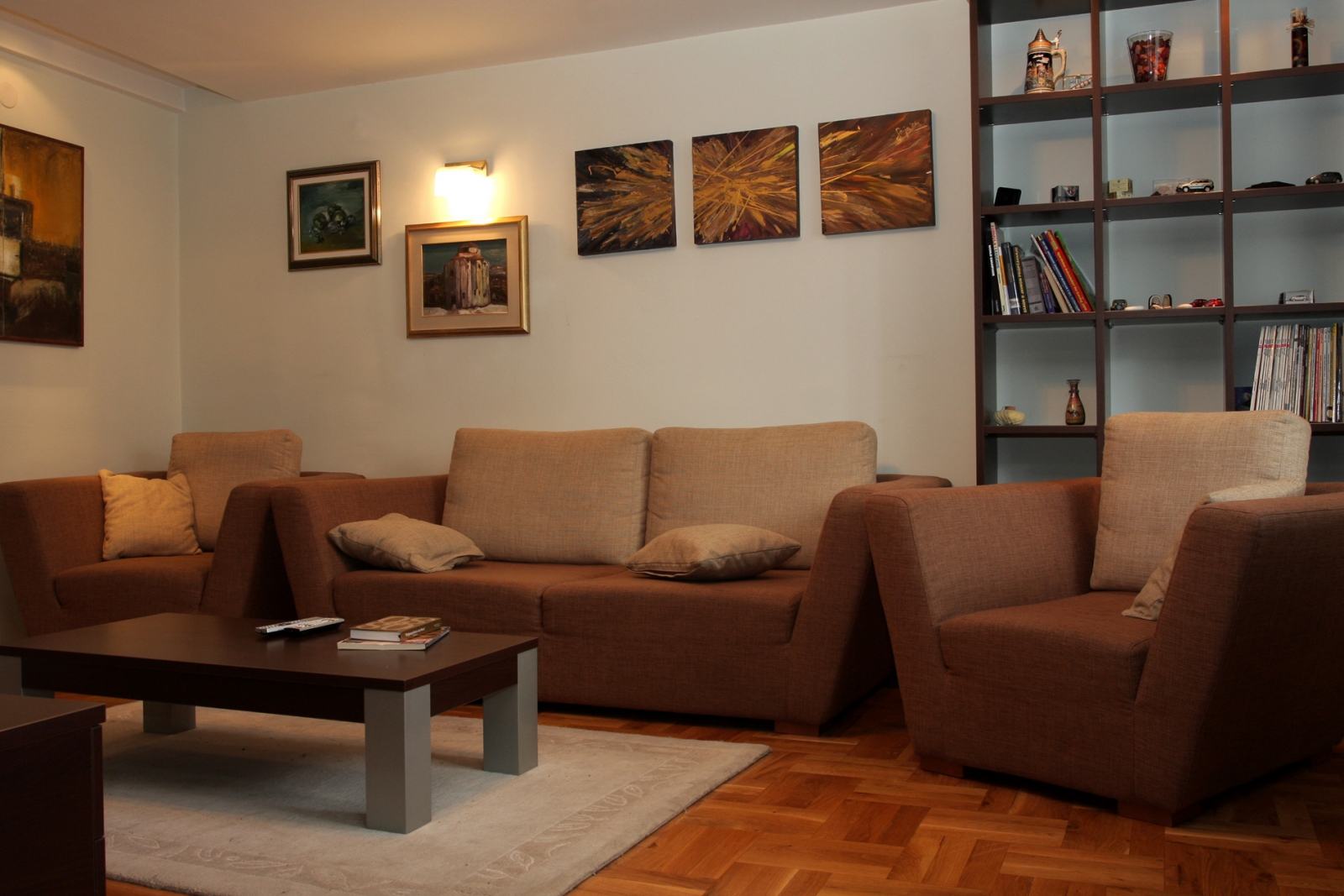 Maksimir - moderno uređen stan 57 m2 s terasom i vrtom, ravan pristup ...