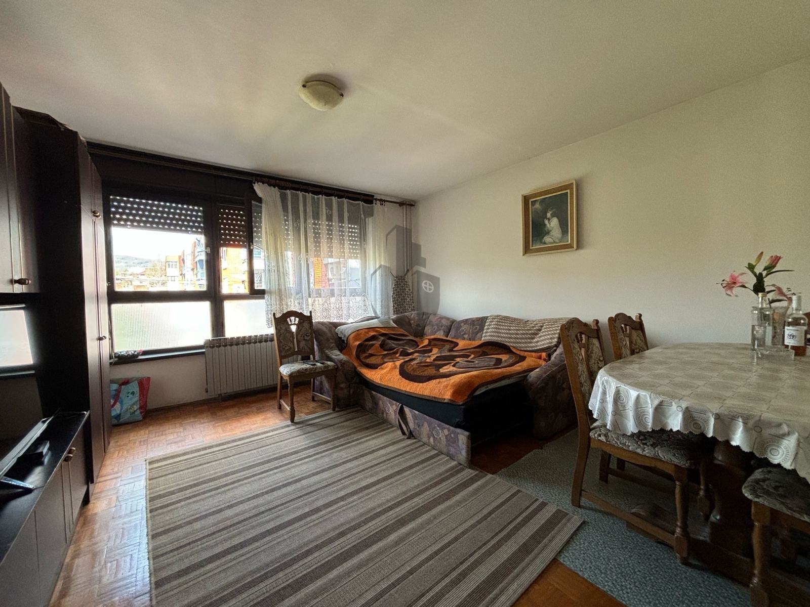 Stan: Zagreb, Stenjevec - 30 m2 + spremište (prodaja)