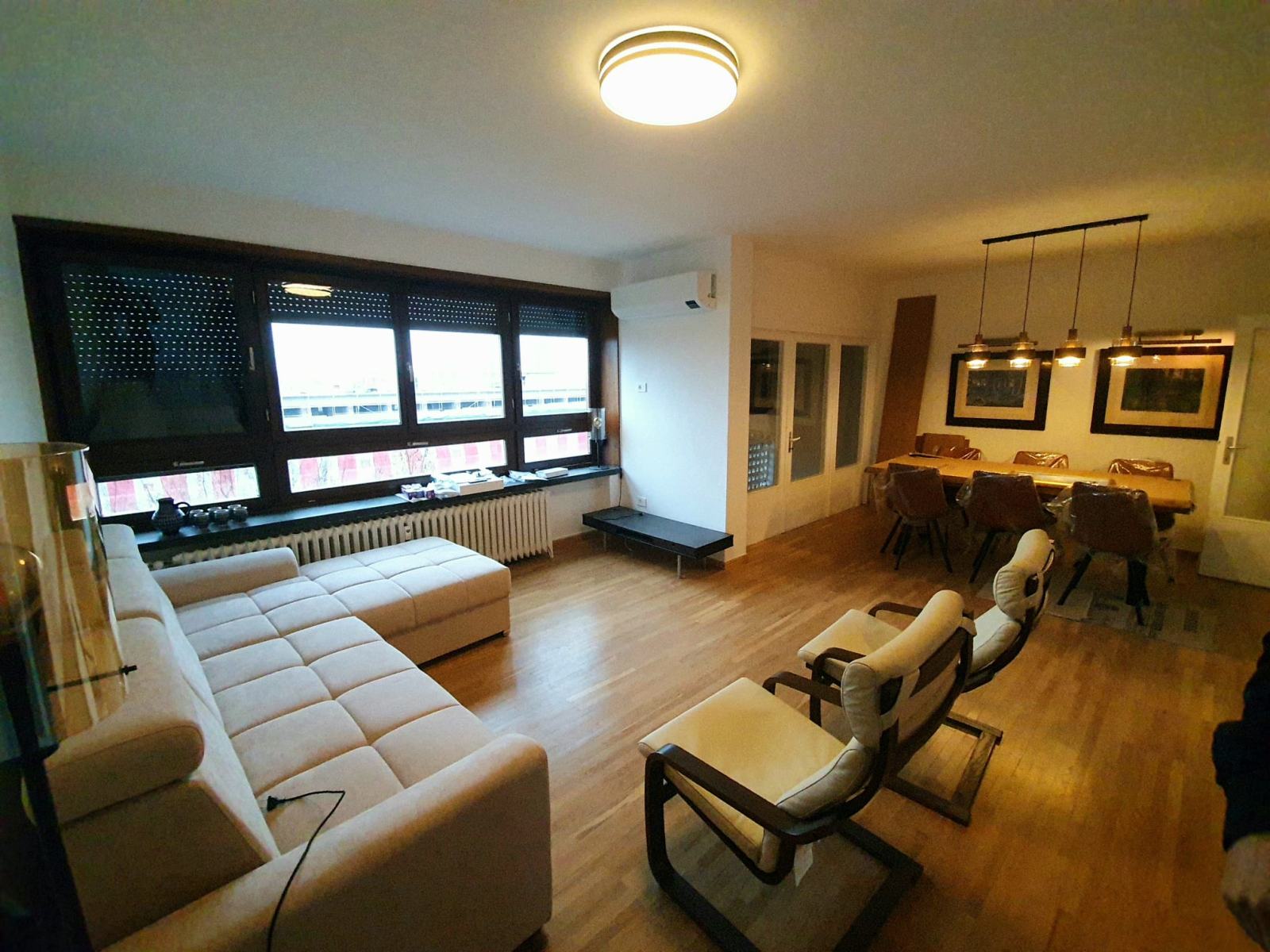 Novouređeni trosobni stan, 96m2, Vukovarska, parking u dvorištu zgrade ...