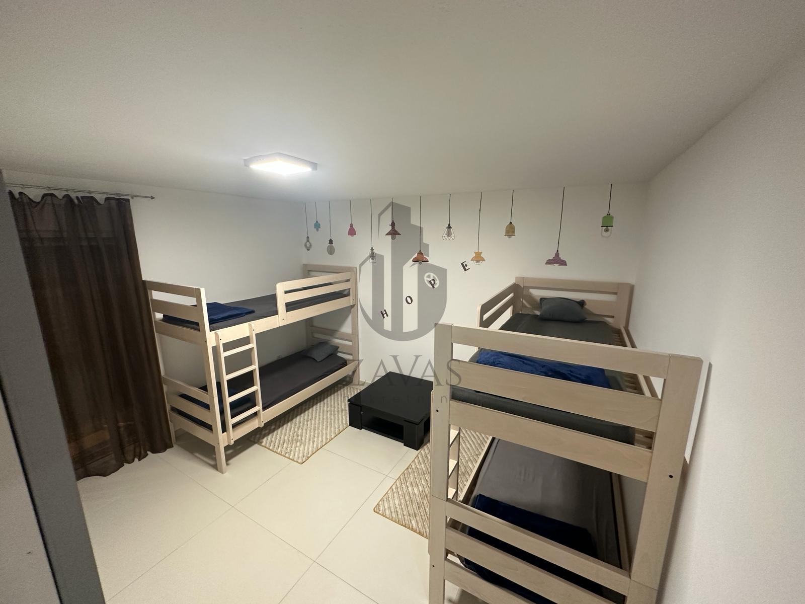 Stan, Žitnjak za 9 radnika 180e/radnik (iznajmljivanje)
