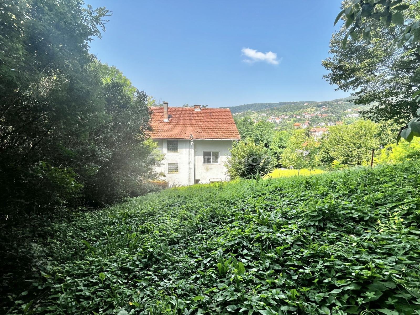 Stenjevec, samostojeća kuća za adaptaciju s prekrasnim pogledom 240m2 ...