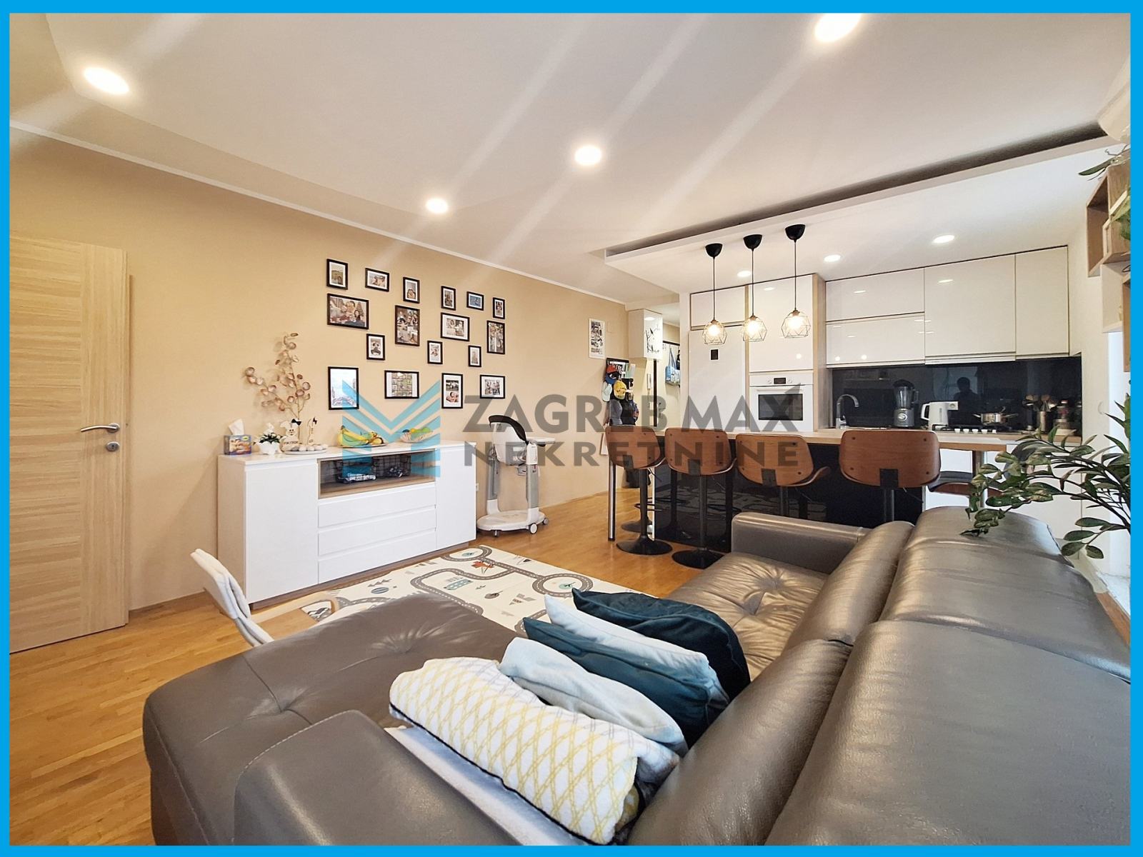 STENJEVEC - Stenjevečka - odličan 3-sobni stan + garaža (prodaja)