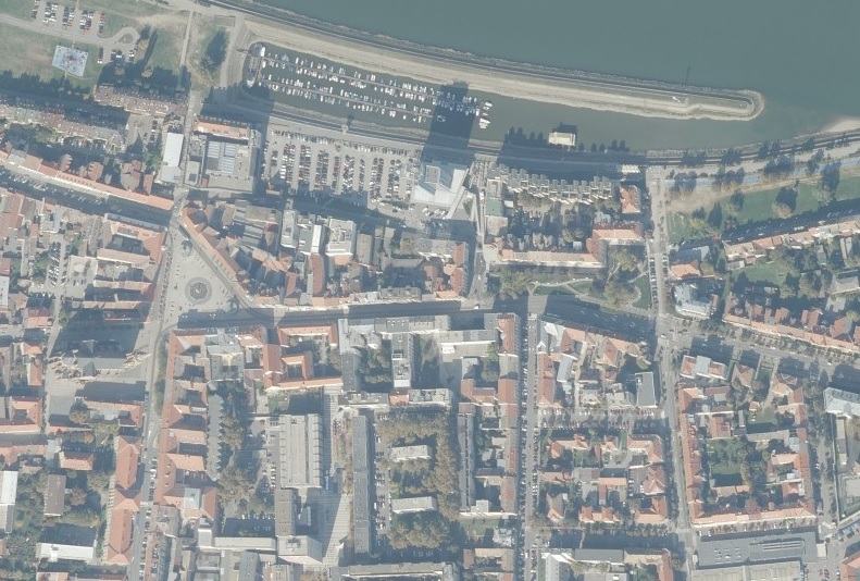 STROGI CENTAR!! EXTRA FREKVENTNA LOKACIJA!! DVOETAŽNI 300m2!! IZLOG ...