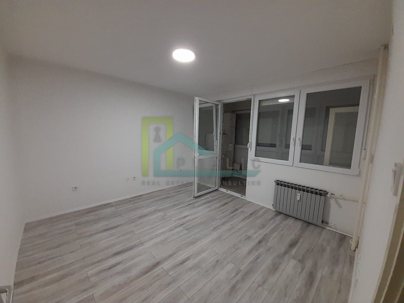 STUDENTSKI GRAD 57m2, Koledinečka (lijep 2soban stan) (iznajmljivanje)