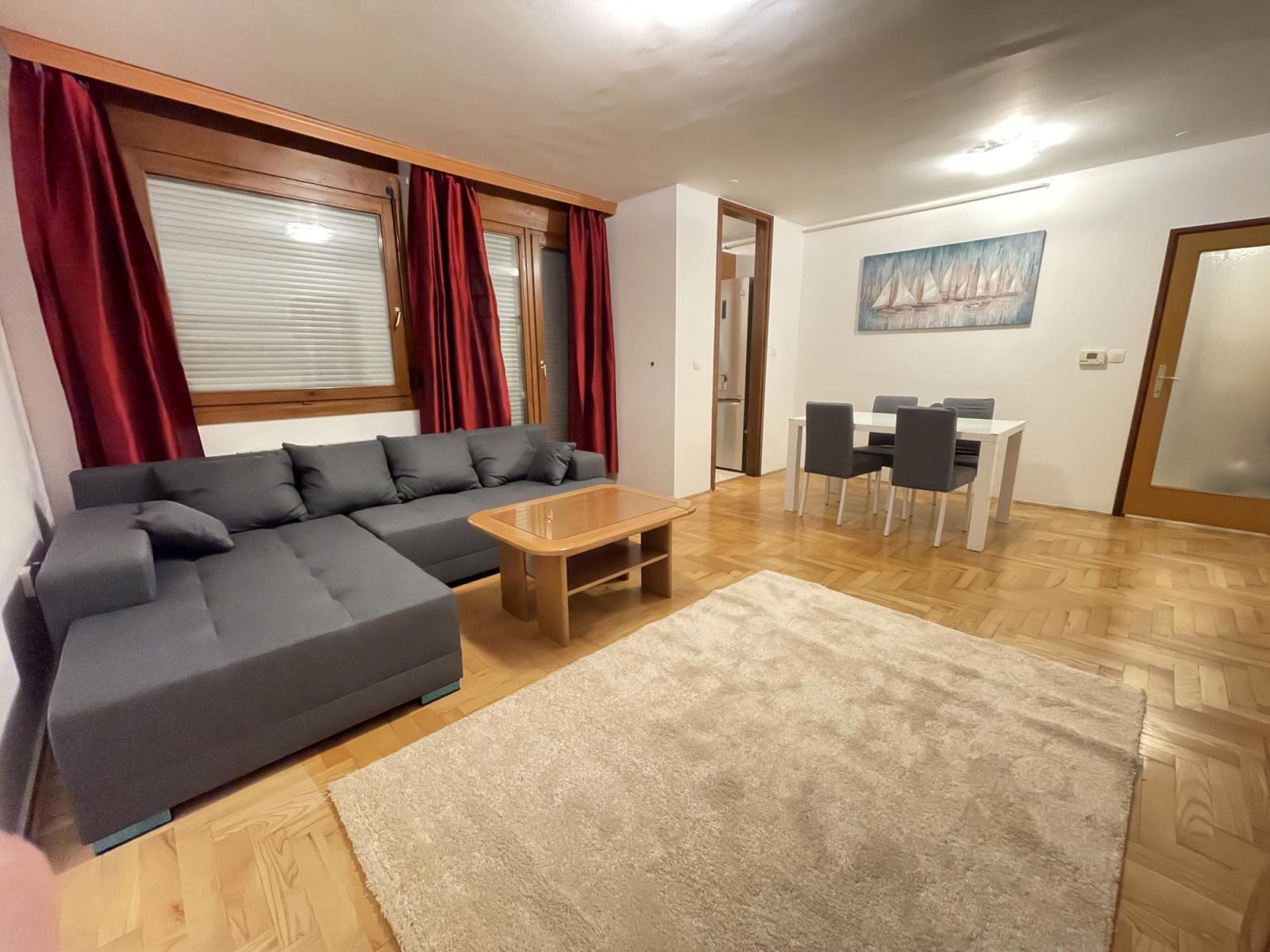 SVETICE, TROSOBAN STAN 70 m2 (iznajmljivanje)