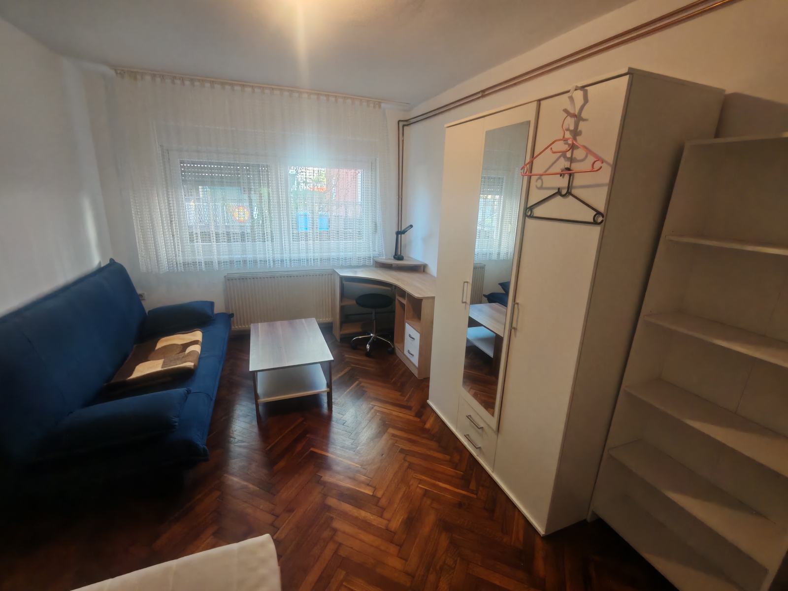 TRAŽIM CIMERA - Trešnjevka, €250