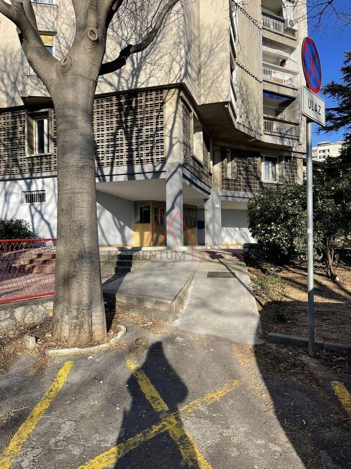 Turnić, 1s+db (prodaja)