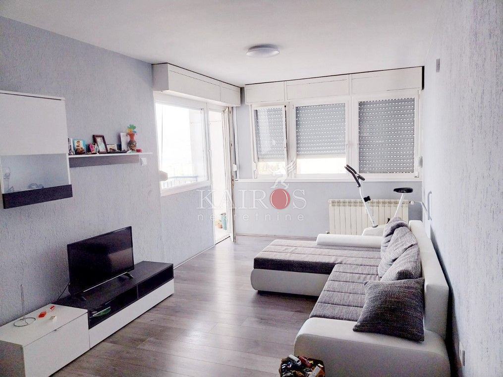 turnić, 77M2, 2S+DB, uređen (prodaja)